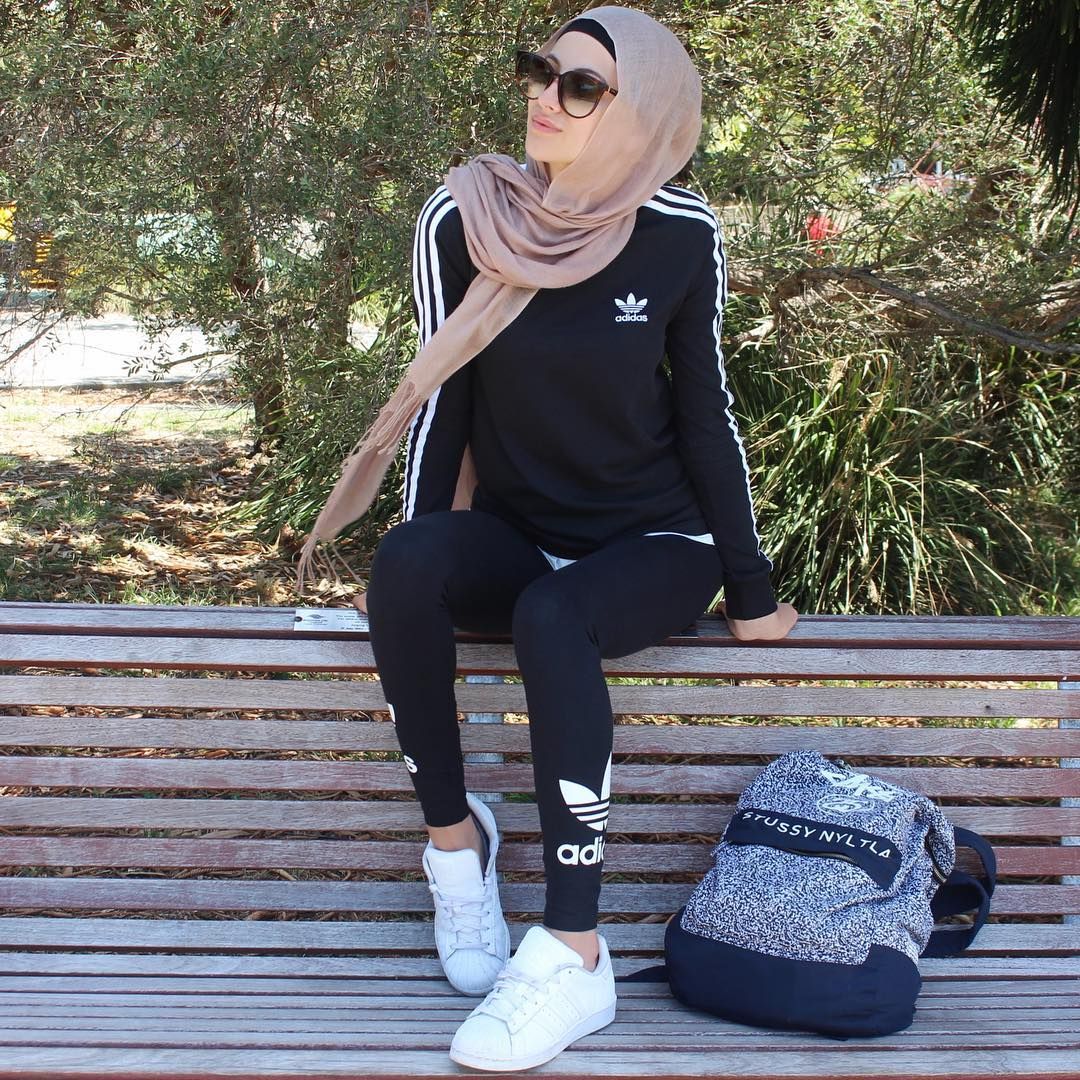 Tips Memilih Outfit Olahraga Wanita Agar Terlihat Stylish Dan Cantik